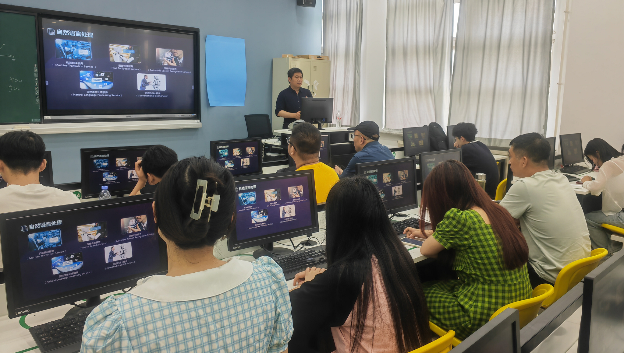 学校首期“AI启航—大模型应用校园之旅”师生培训落地-辽宁省交通高等专科学校